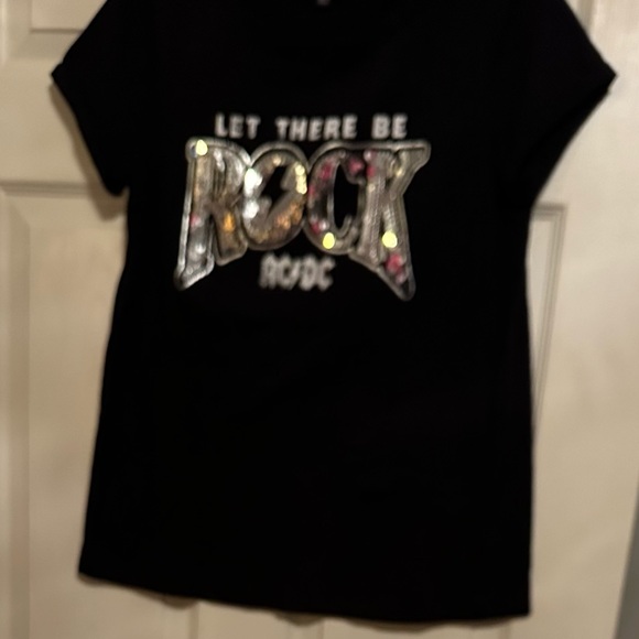 Rock & Republic | Tops | Rock Republic Let There Be Rock Tshirt Armpit To Armpit 9 Shoulder 25 ...